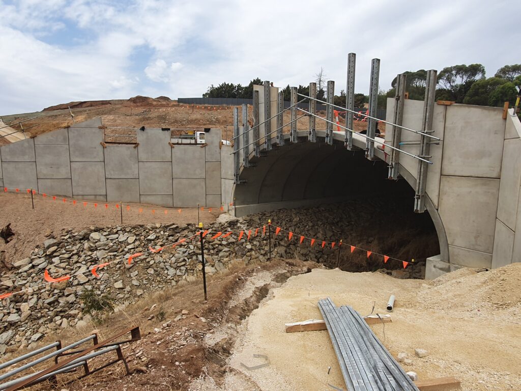 Bebo Arch – DRASOL